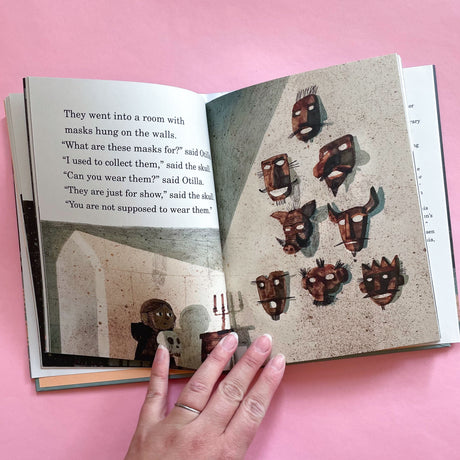 The Skull: A Tyrolean Folktale by Jon Klassen – Collage Collage